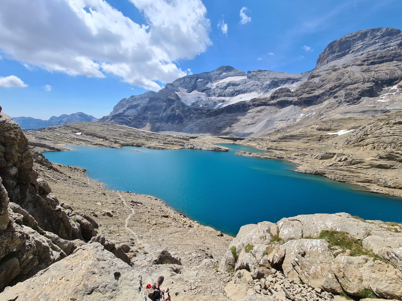 De Tuquerouye au Mont Perdu, avec l'ascension du Grand Astazou